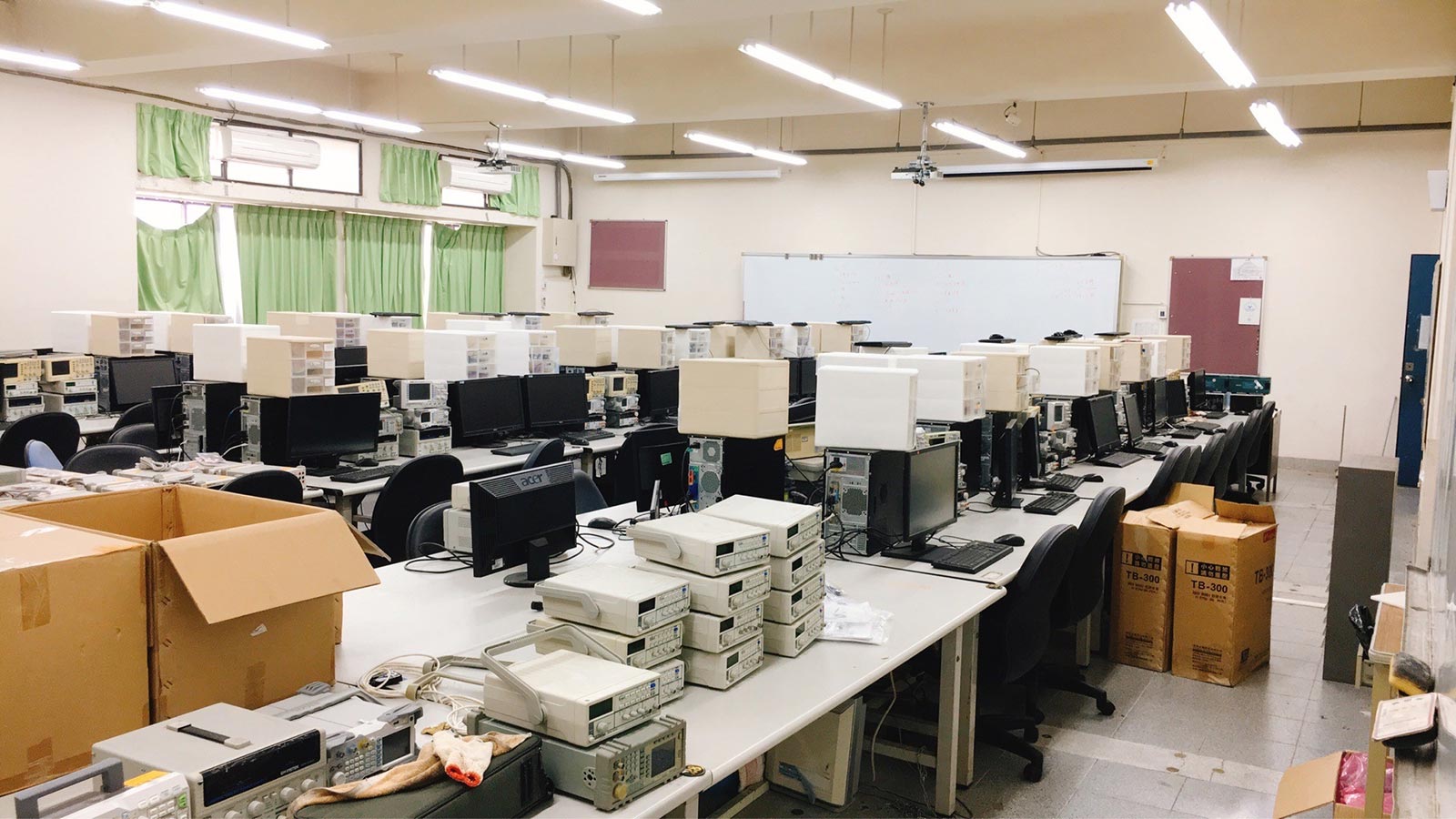 國立陽明交通大學 | 電控工程研究所